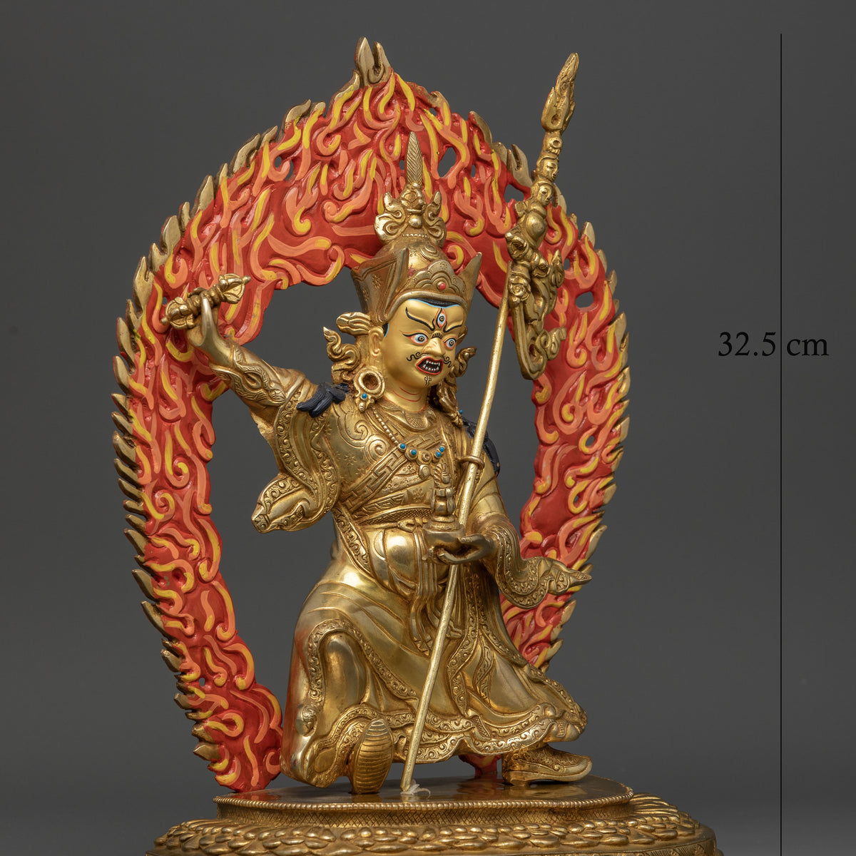 Standing Guru Rinpoche: Symbol of Spiritual Authority and Protection ...