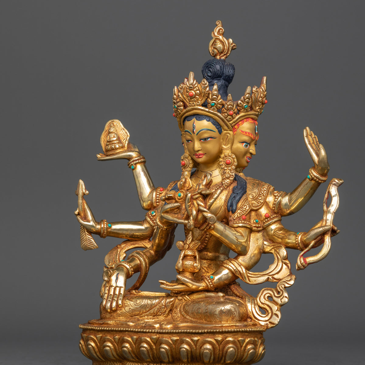 Celestial Healing: The Six-Arms of Goddess Namgyalma Statues – Nidhiratna